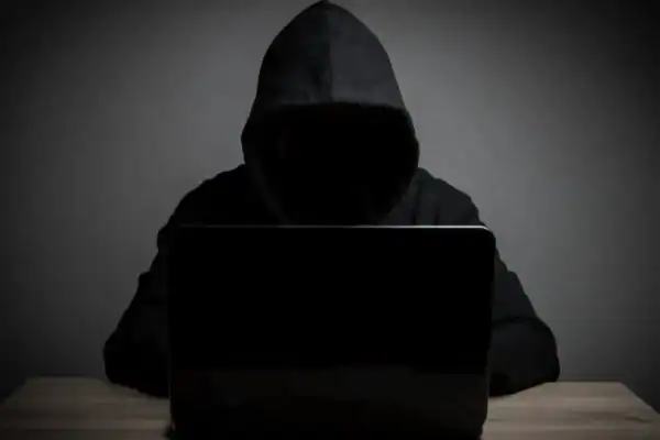 Adolescente é resgatada de ‘cativeiro digital’ após prisão de suspeito ...